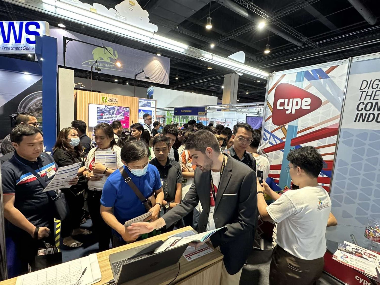 Asia Pacific College in the Philippines to train students with CYPE BIM software - CYPE
